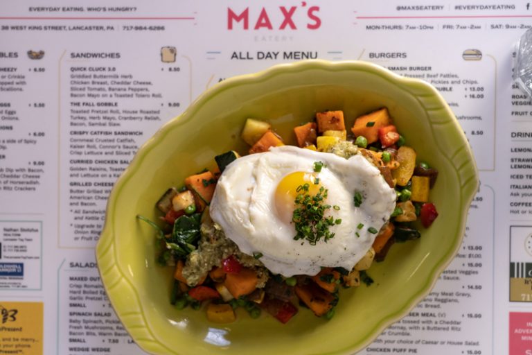 Food & Fun at Max’s Eatery