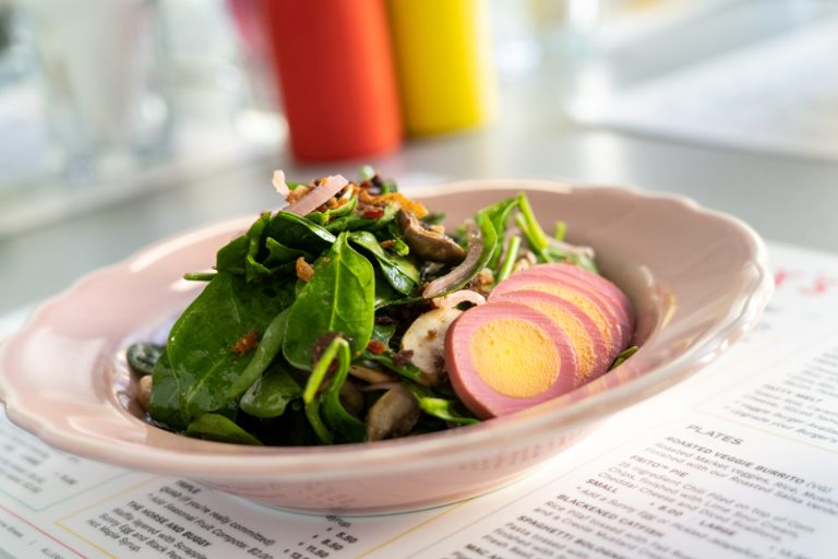 Food & Fun at Max’s Eatery